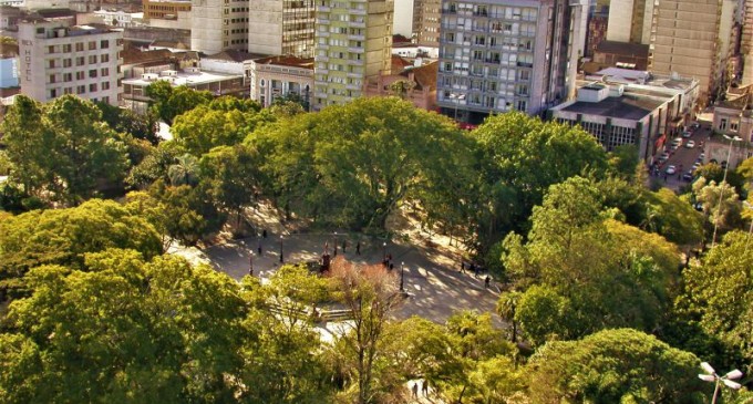 Praça Coronel Pedro Osório Terá Iluminação Ornamental Em Led
